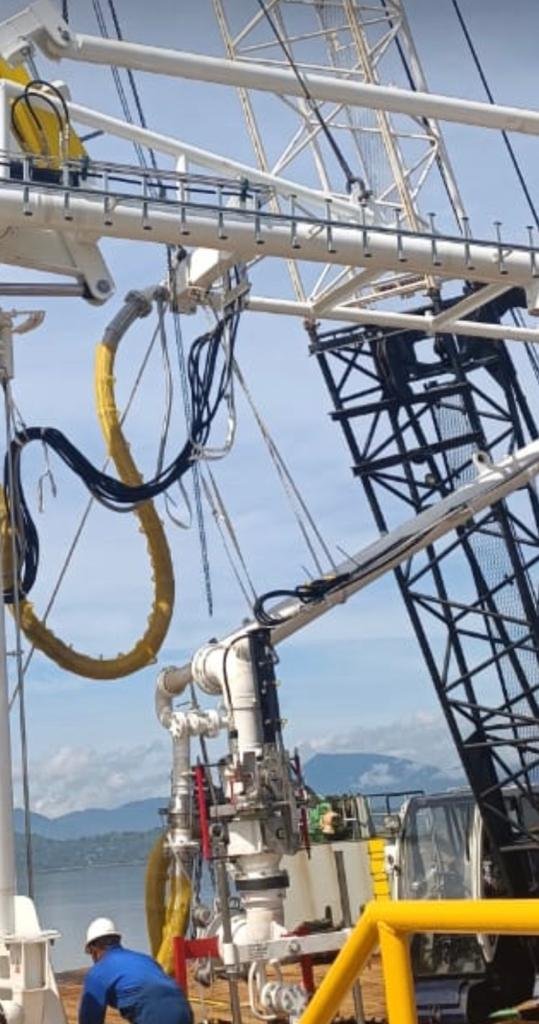 Compotec composite hose Distributor